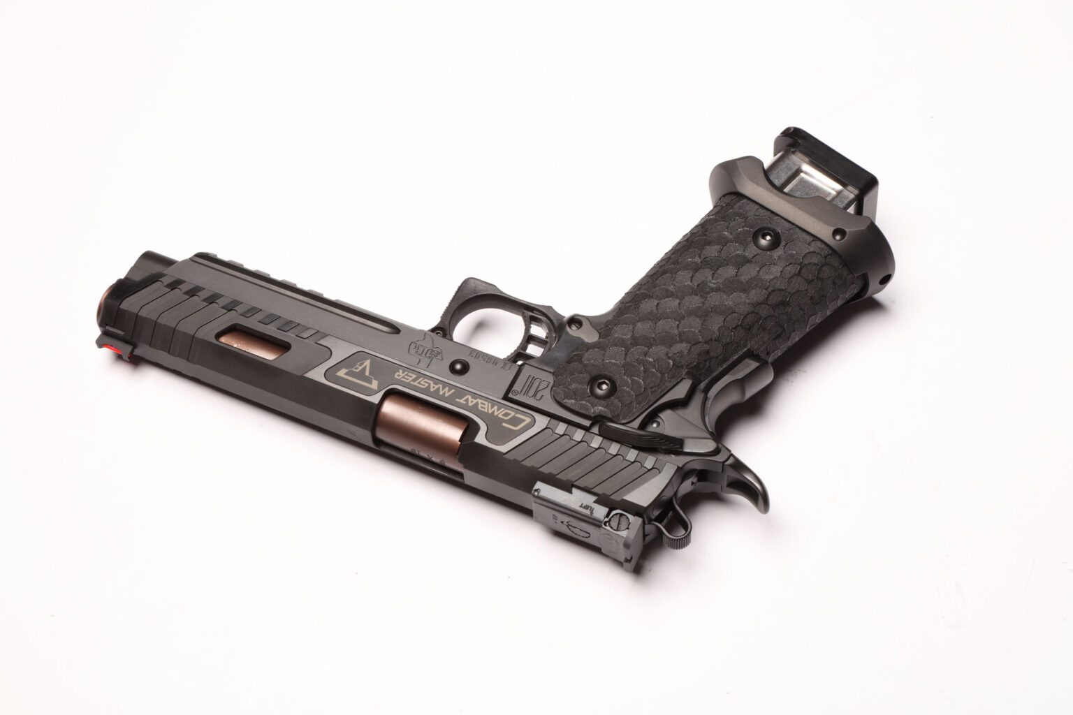 “John Wick III” Vault Guns – UN12Magazine