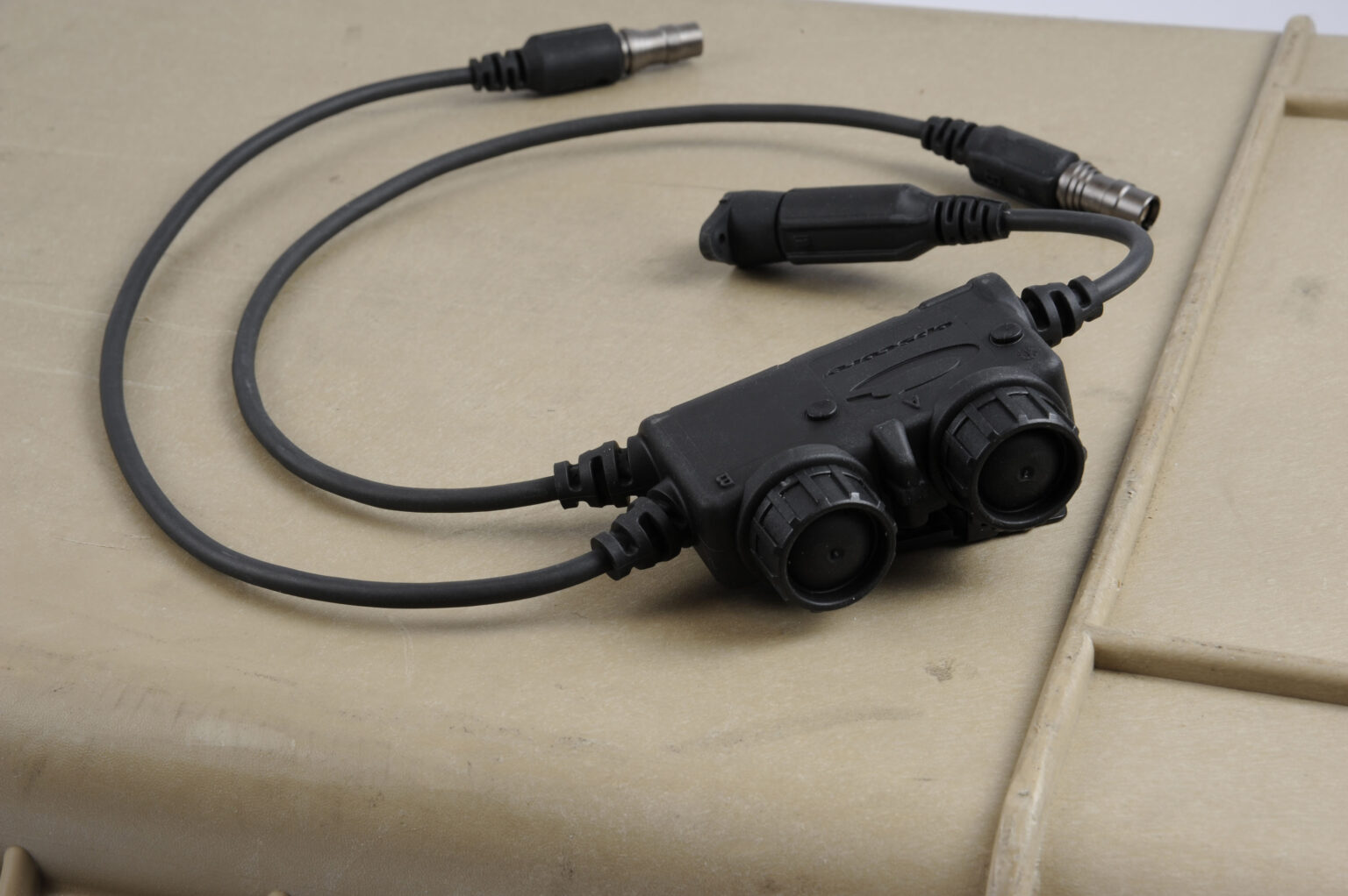 Ops-Core AMP Communication Headset - UN12Magazine