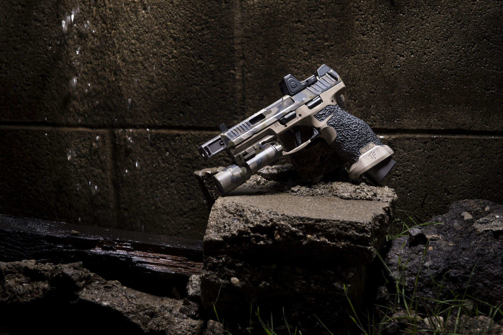 Customized HK VP9 - UN12Magazine