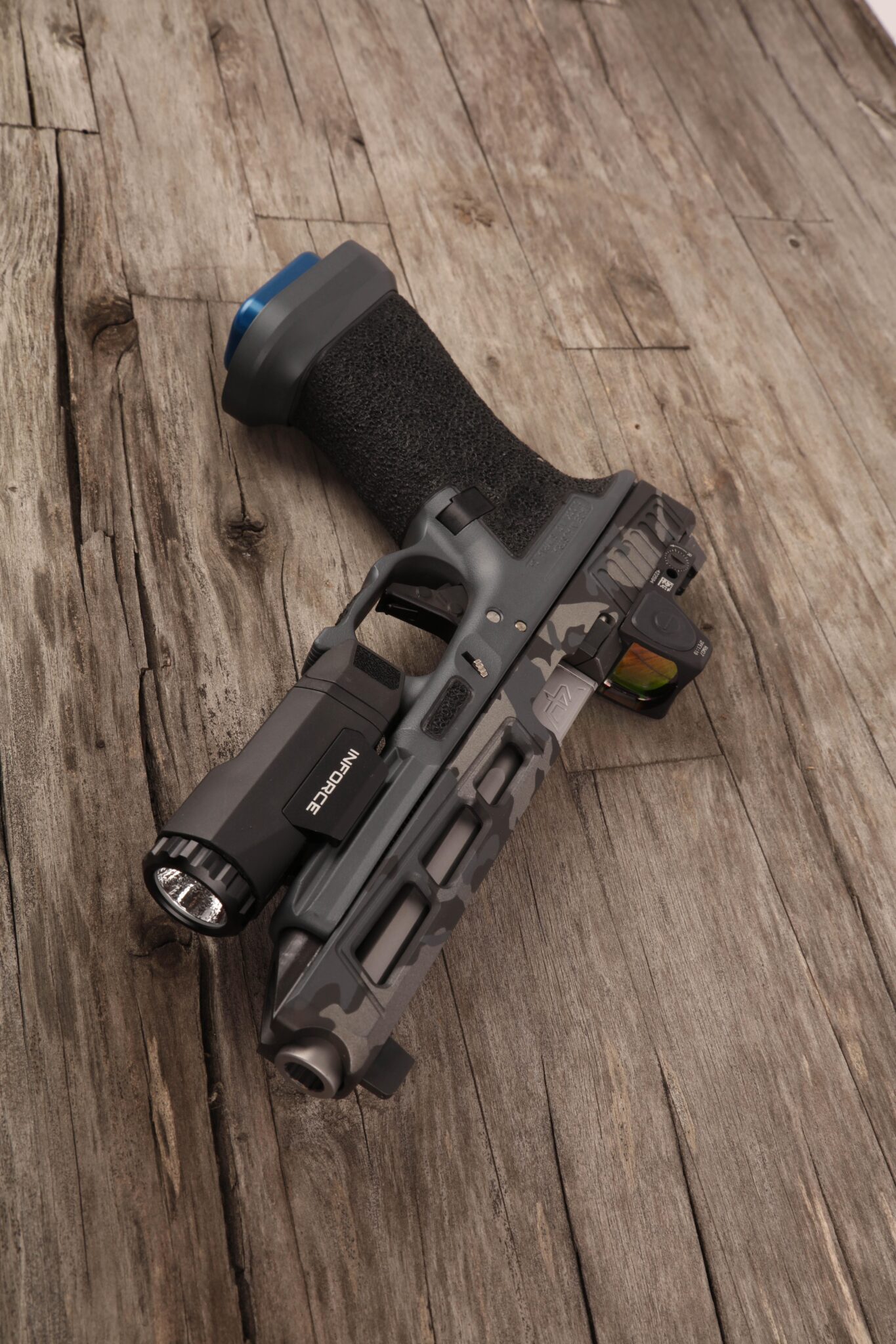 Custom Glock 17 - Gen 3 - UN12Magazine
