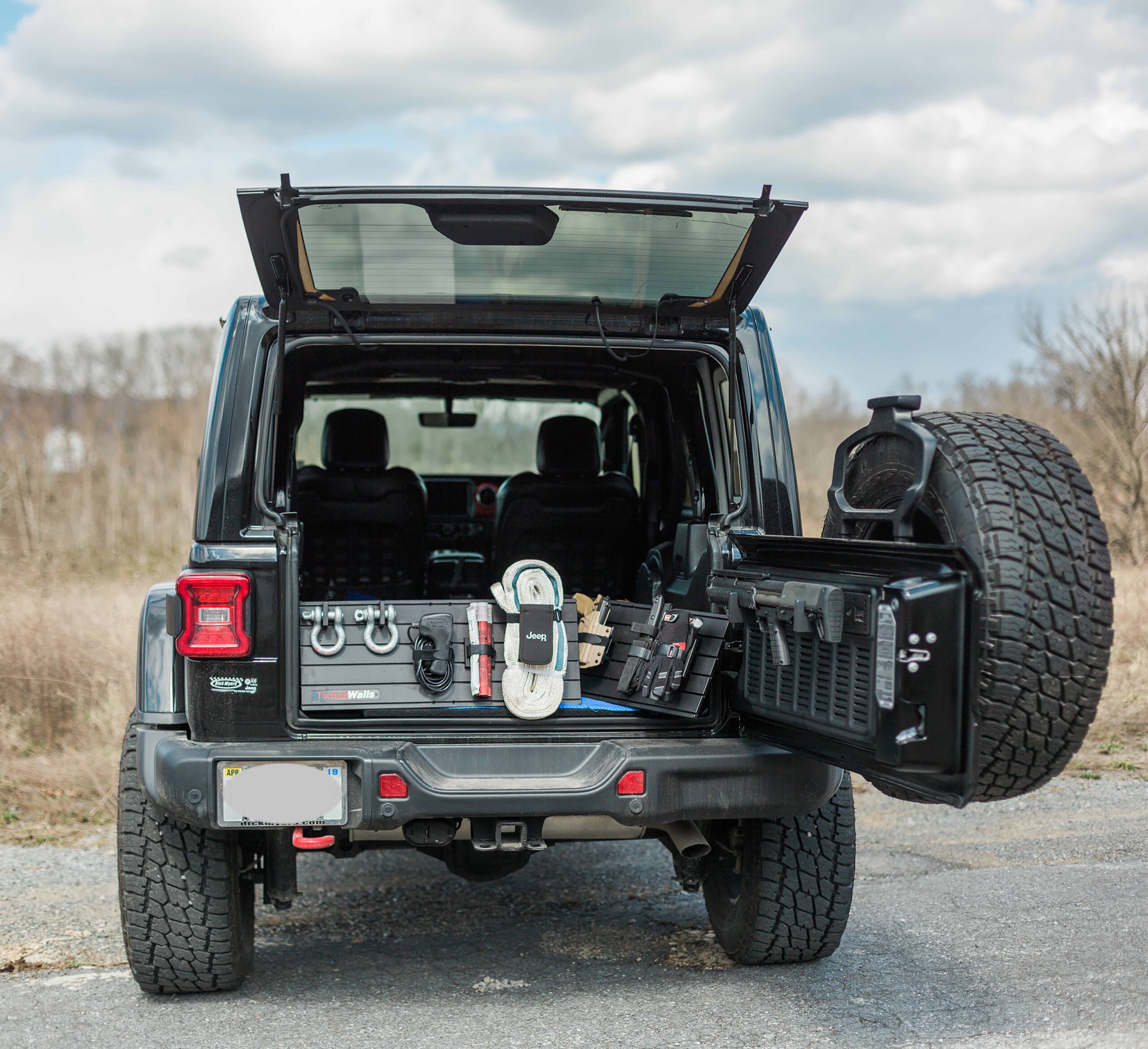 Tactical Walls VMod Modular Vehicle Storage Solutions - UN12Magazine