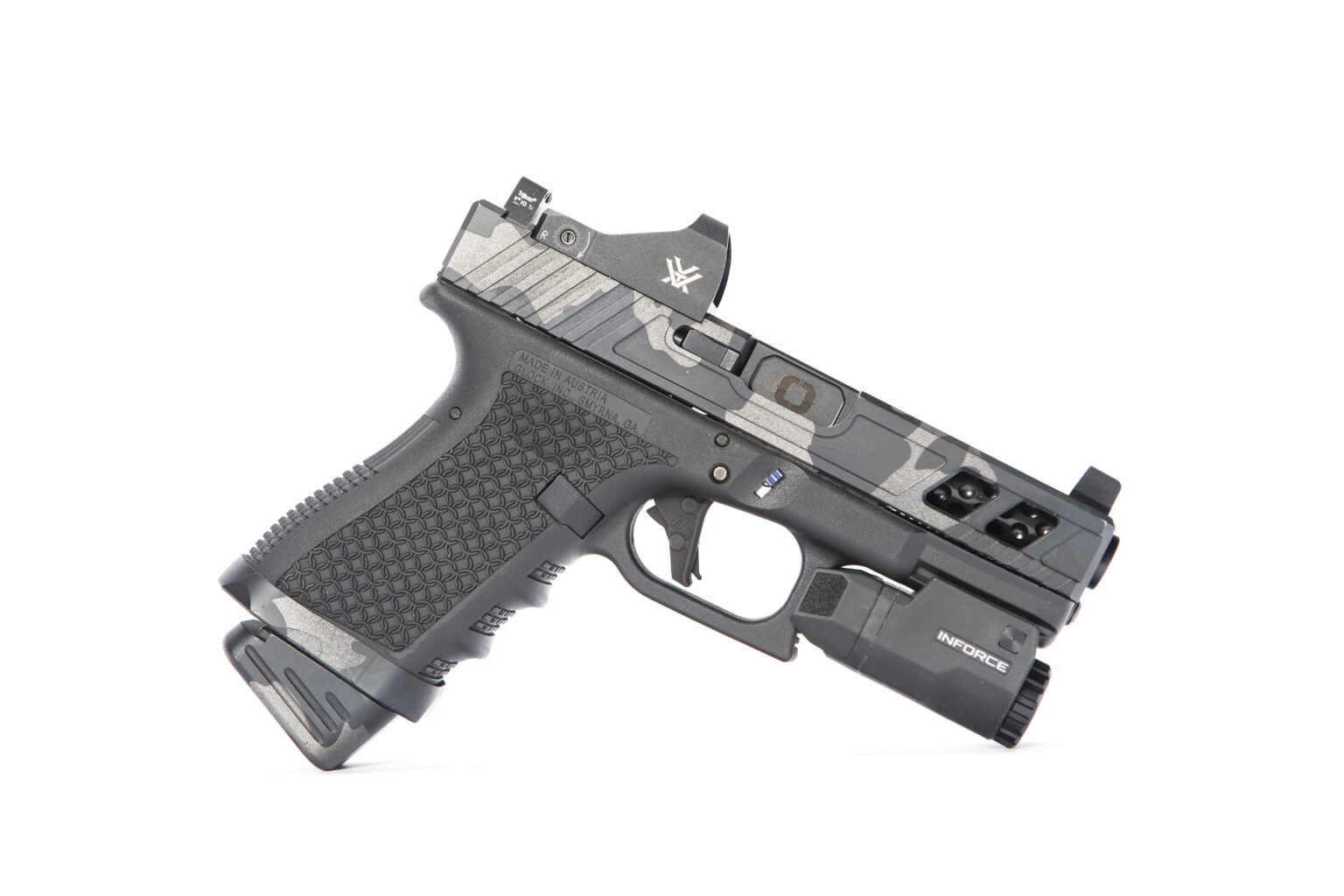 Customized Glock 19 – UN12Magazine