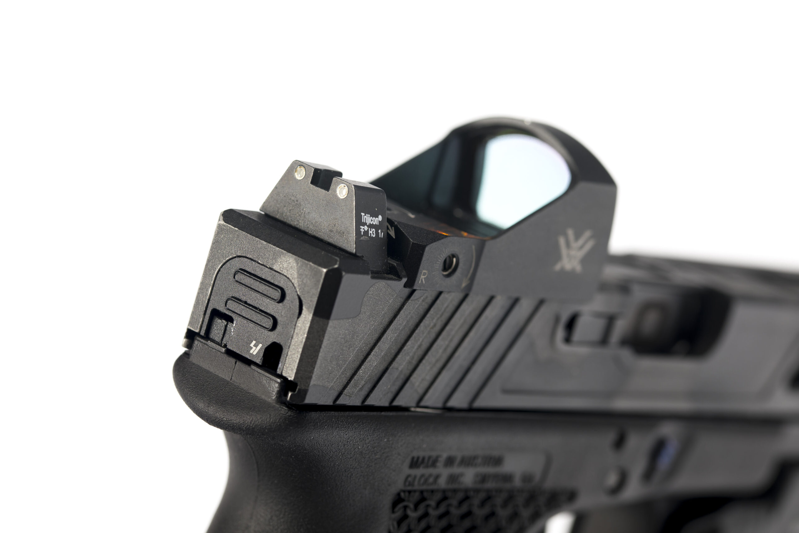 Customized Glock 19 – UN12Magazine