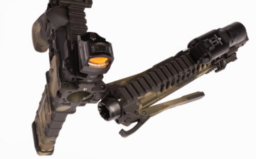 Double Fold AR15 - UN12Magazine