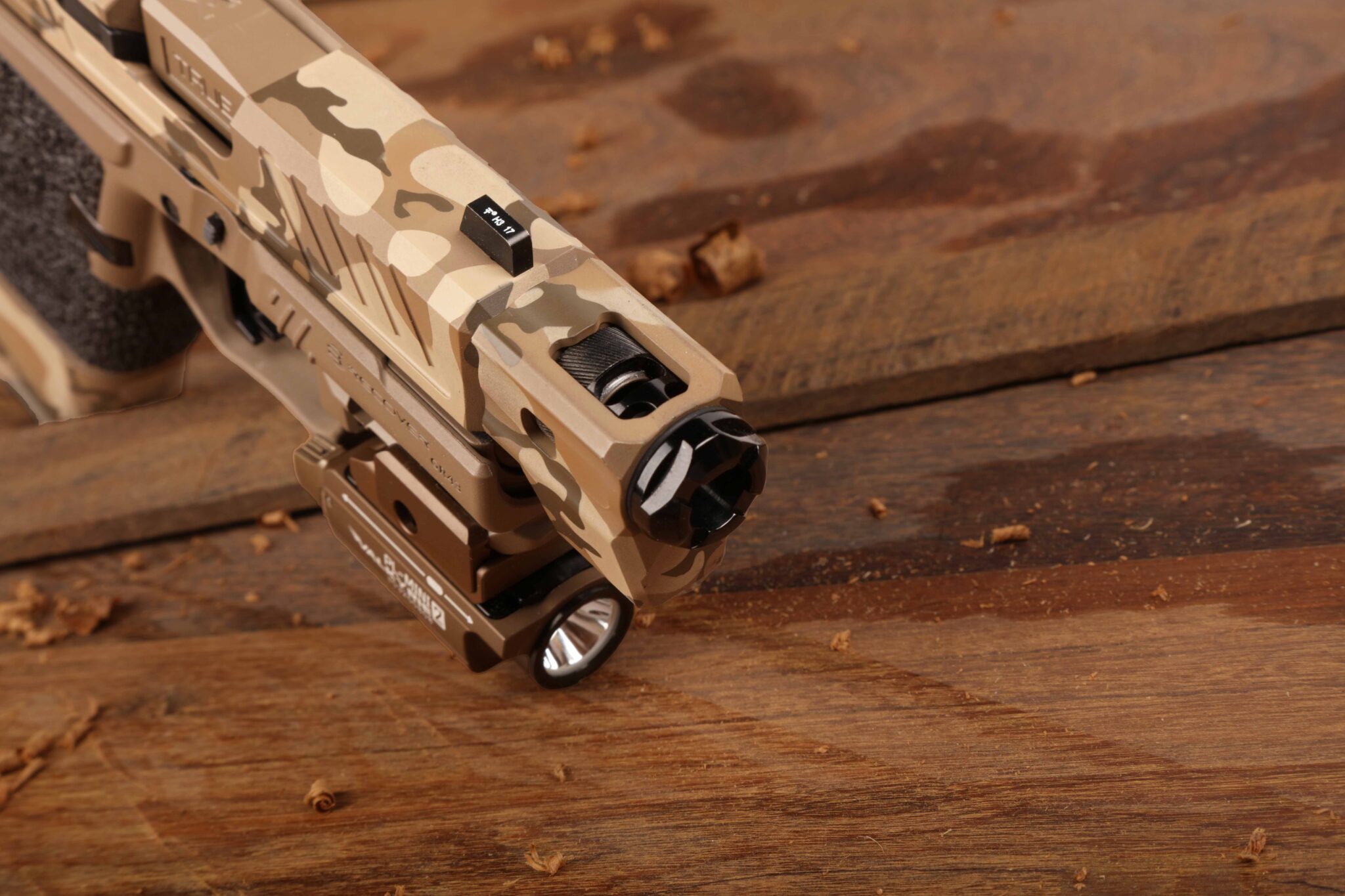 Customized Glock 43 - UN12Magazine