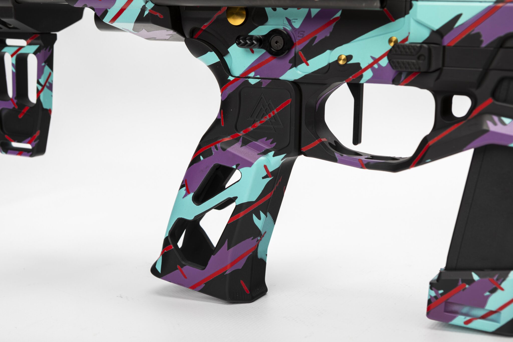 HKS-9 - UN12Magazine