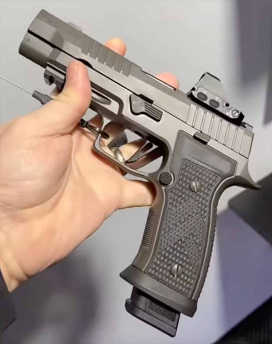 Sig P320 AXG Comp Legion [SHOT Show 2023 Video] - UN12Magazine