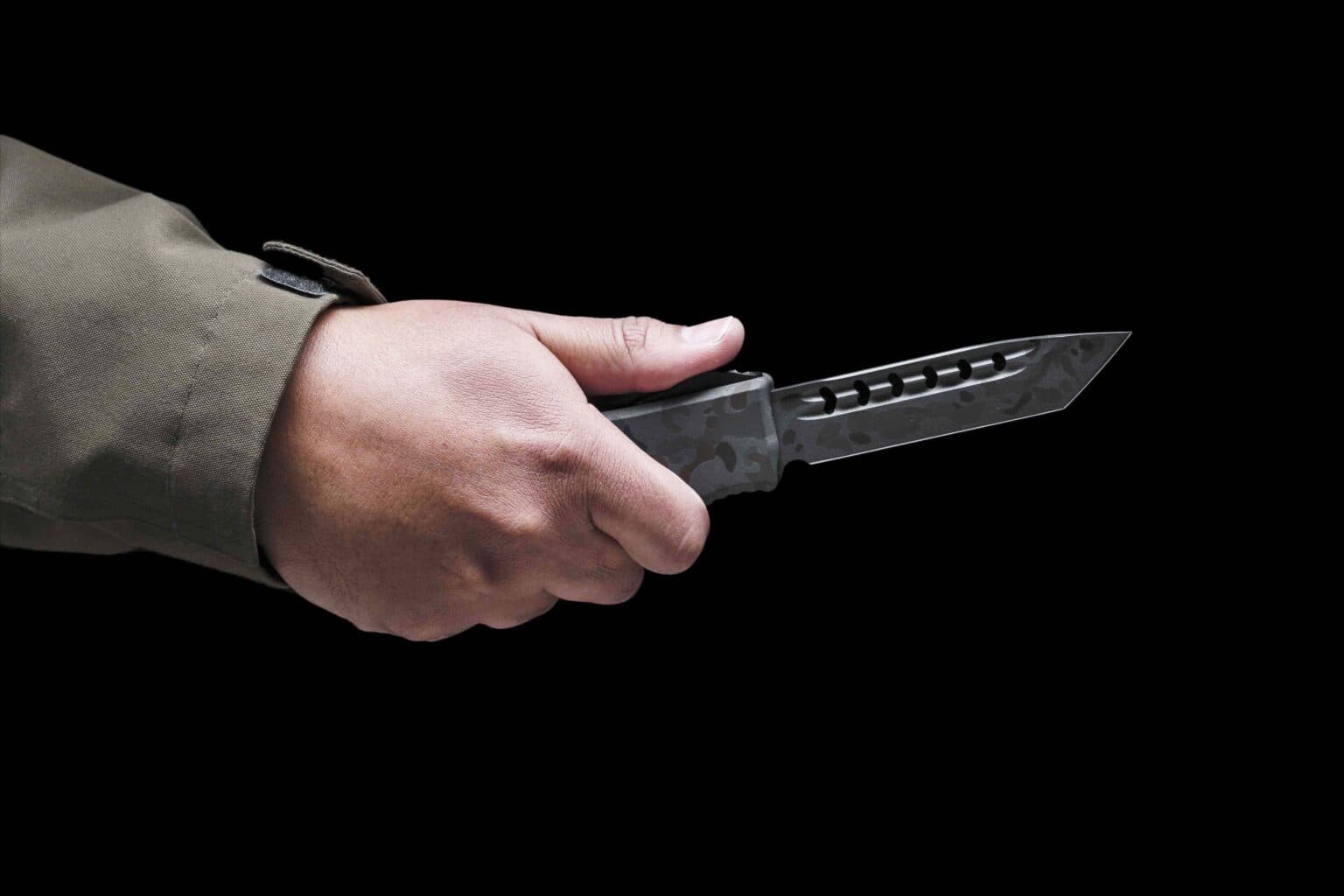 Personalized Knife - UN12Magazine